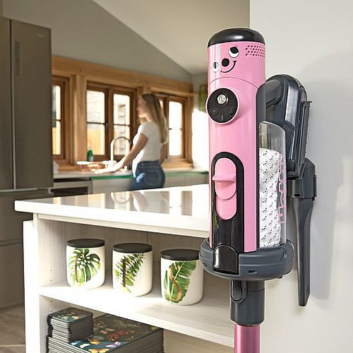 שואב אבק אלחוטי מבית הנרי HENRY דגם 915028 HETTY QUICK PINK | X-PRESS